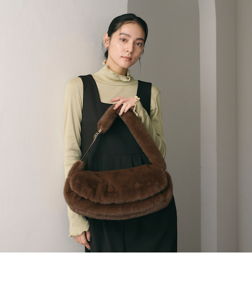 別注】＜NOMADIS＞LUCK フェイクファー ショルダーバッグ