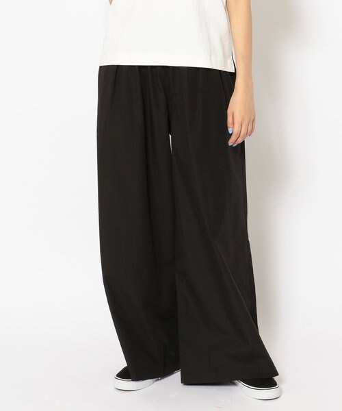 TUCK GATHERS WIDE PANTS／ タックギャザーワイドパンツ｜アヴィレックスの通販｜&mall（アンドモール）三井ショッピング ...