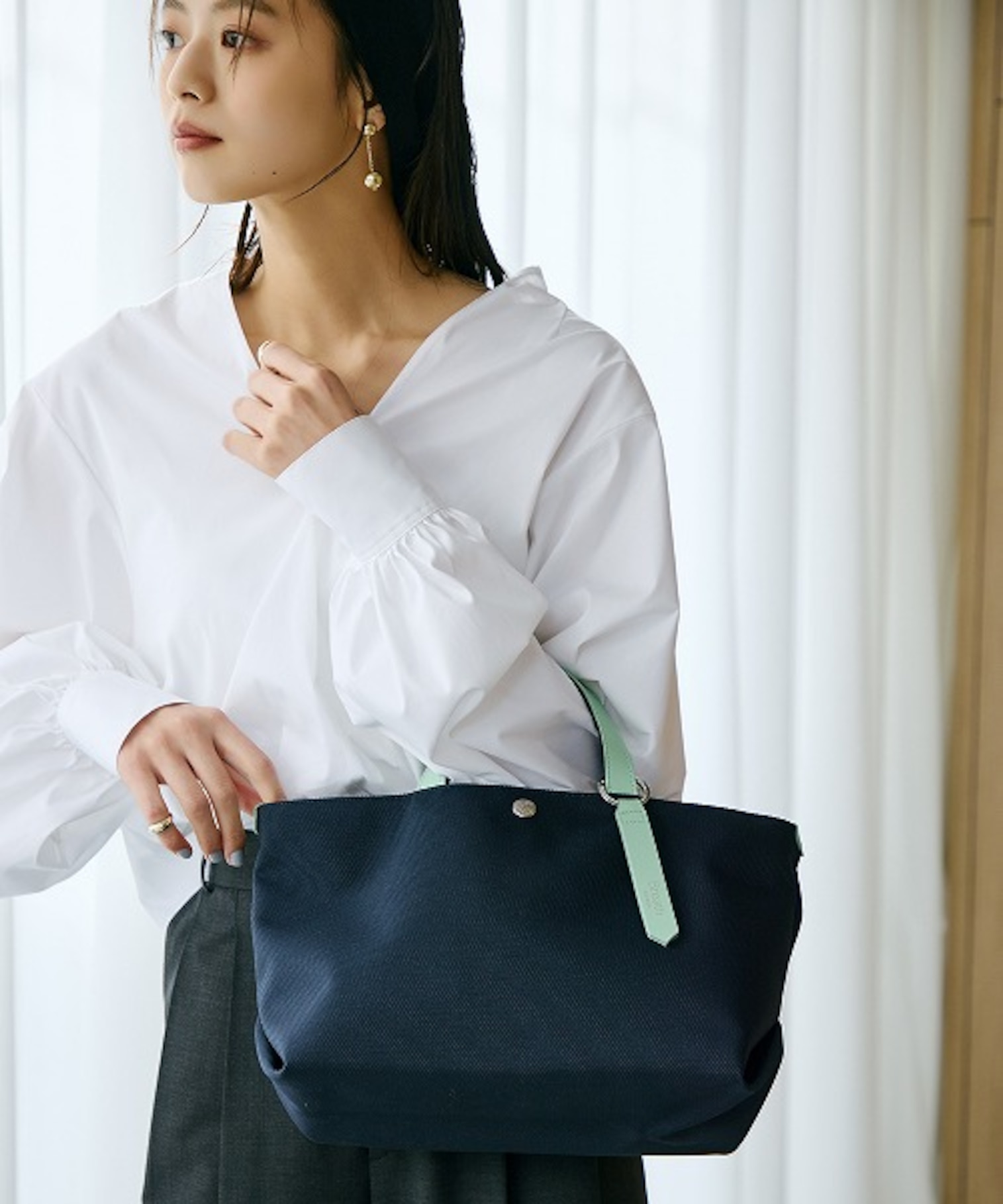 【Breath TOPKAPI】Aerial エアリアル ナイロン カラーストラップ付き トートバッグ /軽量｜トプカピの通販｜&mall（アンドモール）三井ショッピングパーク公式通販