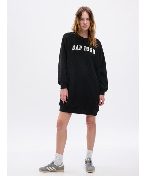 GAP1969アーチロゴ ボア スウェットミニワンピース｜ギャップの通販｜&mall（アンドモール）三井ショッピングパーク公式通販