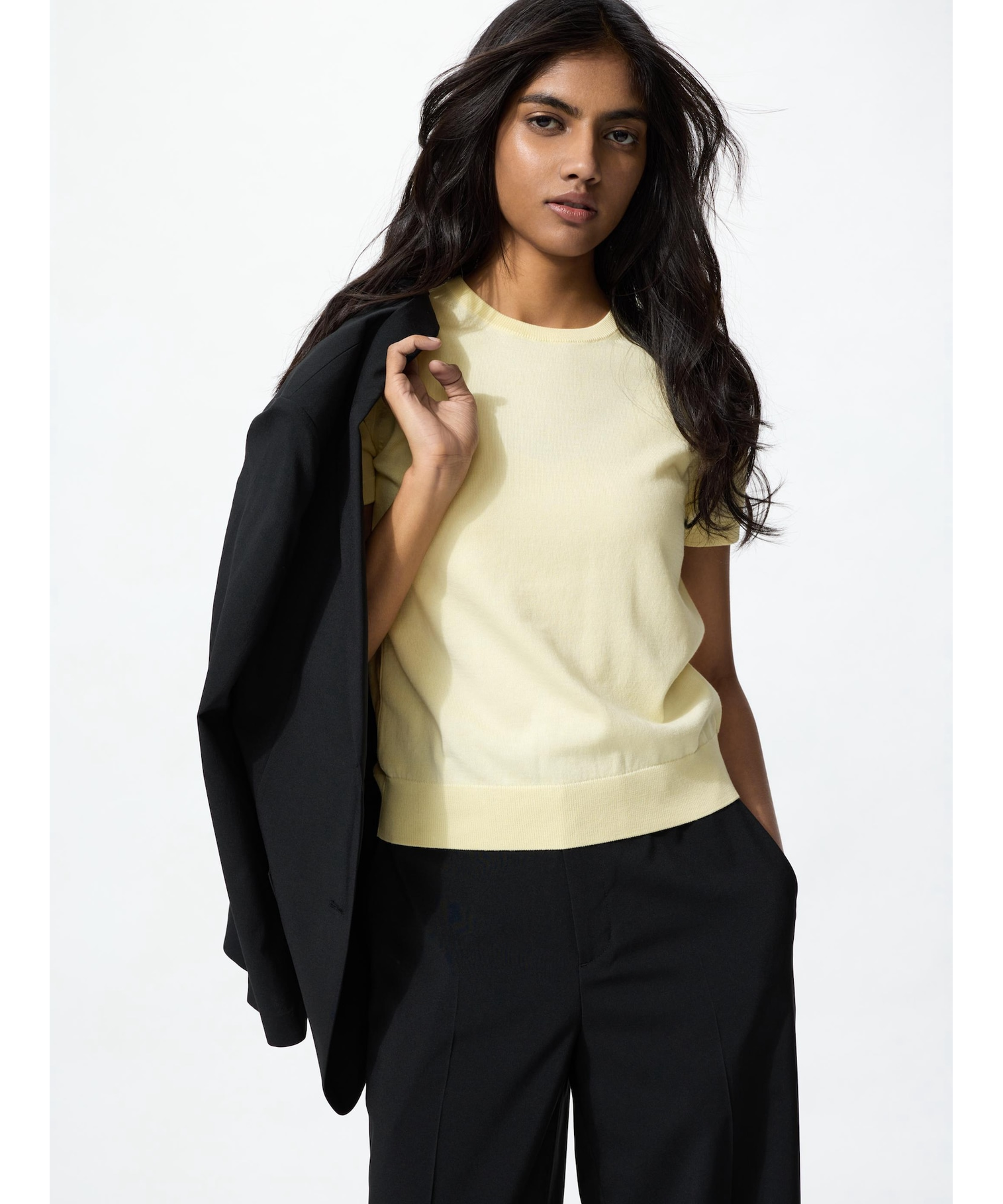 UVカットクルーネックセーター半袖｜ユニクロの通販｜&mall（アンドモール）三井ショッピングパーク公式通販