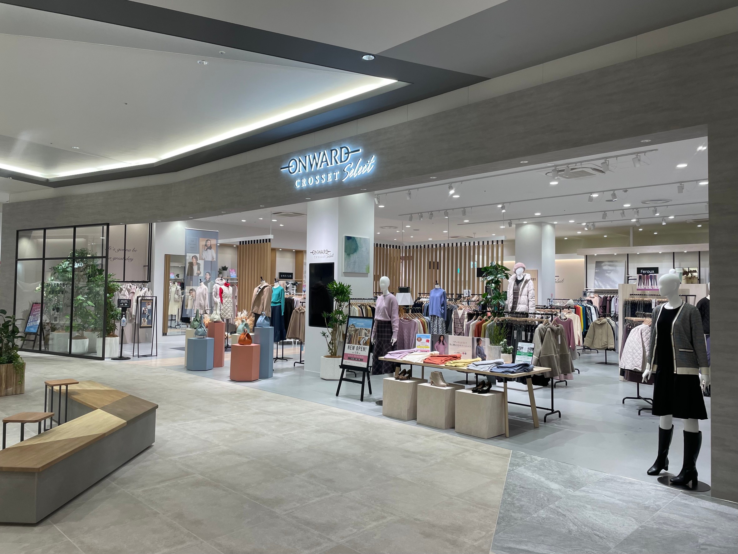 ONWARD CROSSET SELECT | ららぽーと堺