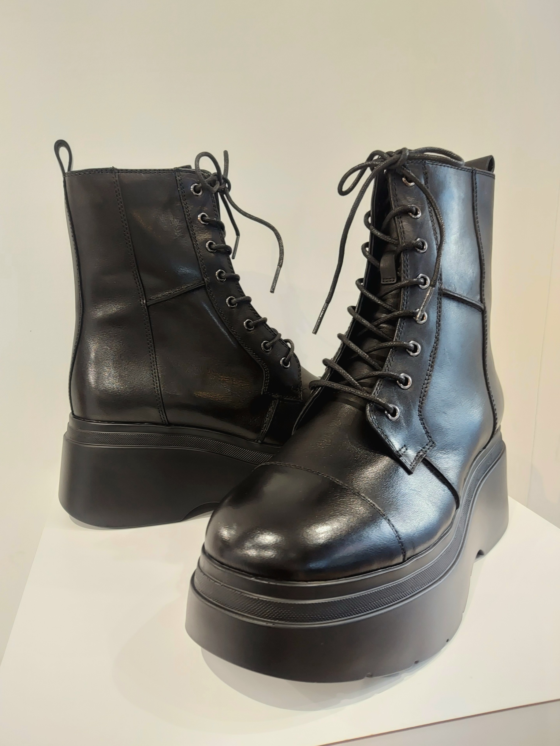 Platform Patchwork Boots | MITSUI OUTLET PARK MAKUHARI